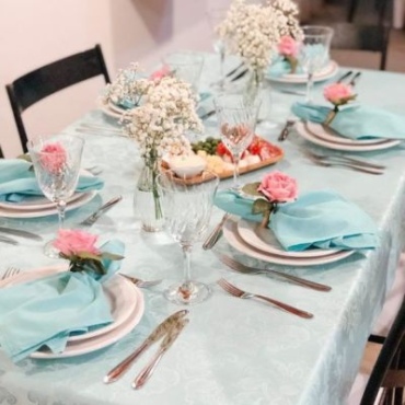 Mesa posta simples: 7 dicas de como montar uma mesa simples e elegante